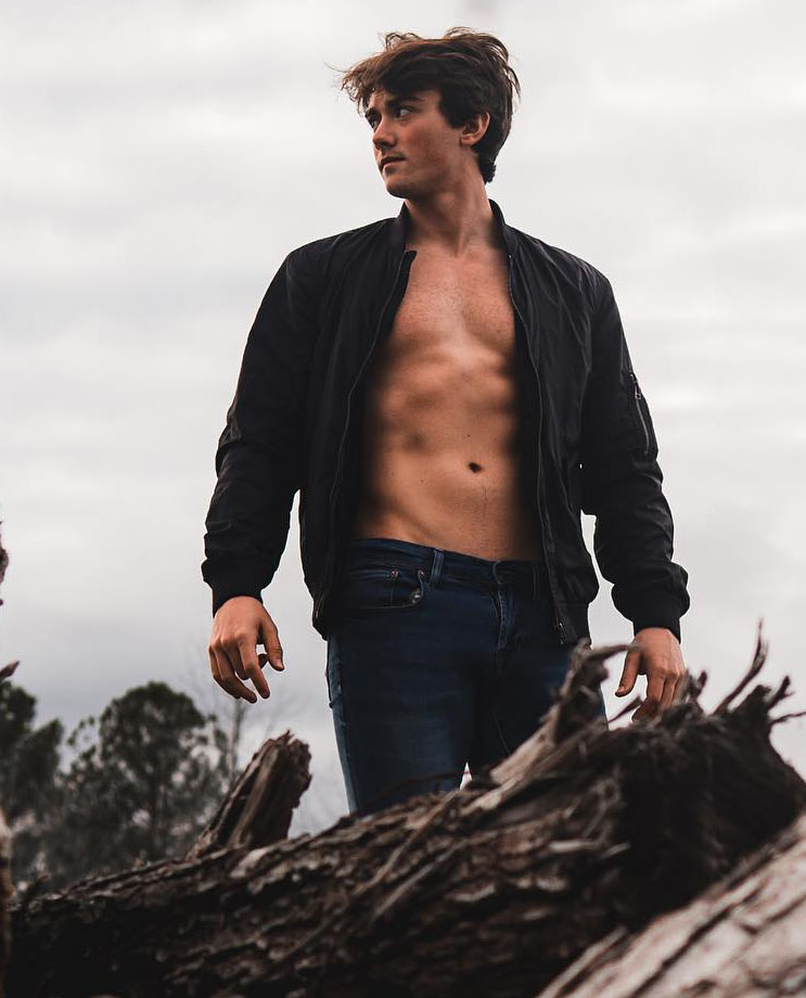 Jerad Zad - official modeling website - Jerad Zad